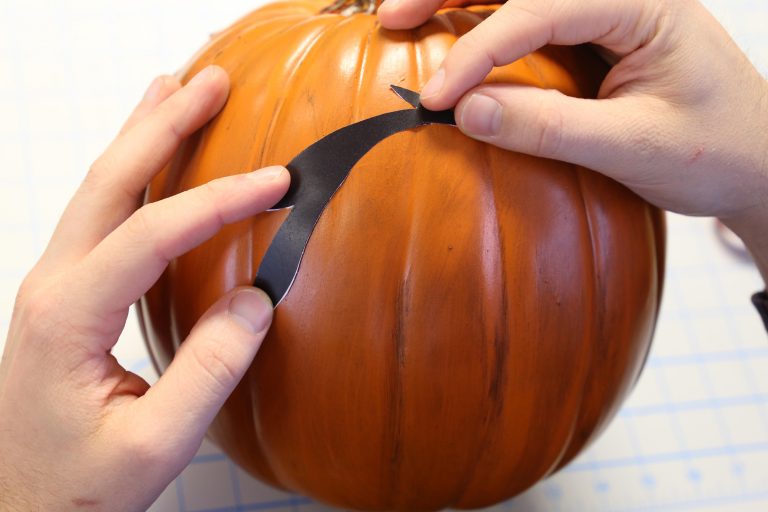 How To: Carve Your Own Bona Jack-o-Lantern – Big Blue Bubble
